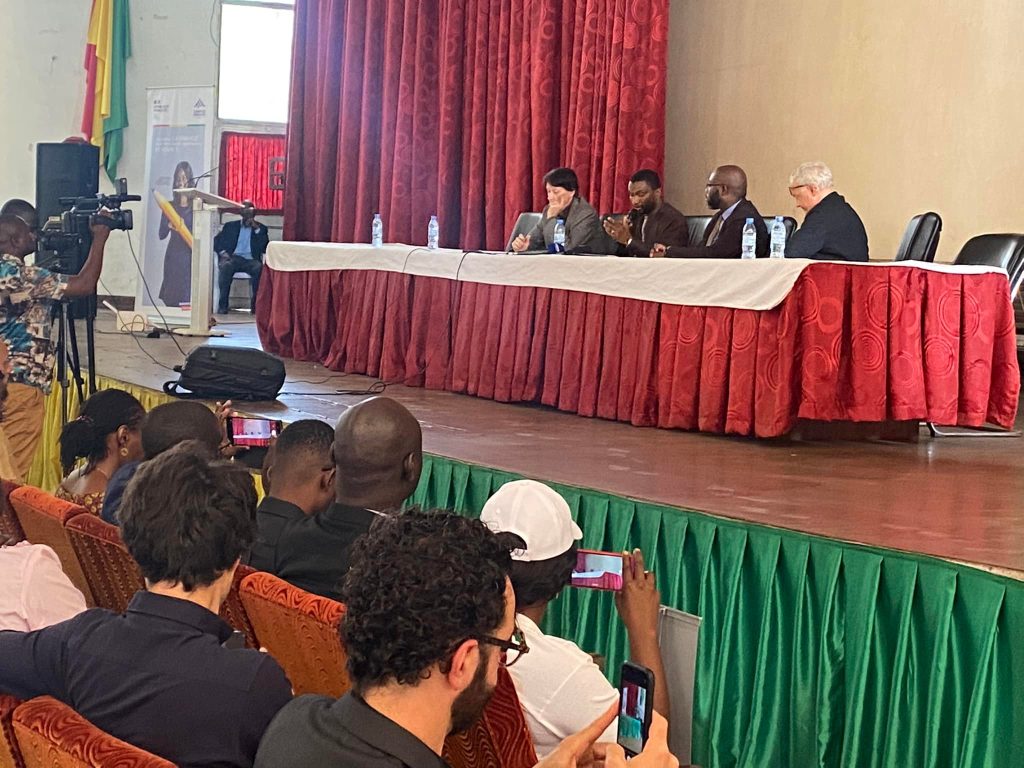 Hamidou Bah encourage les étudiants à bien se former mieux servir la ...